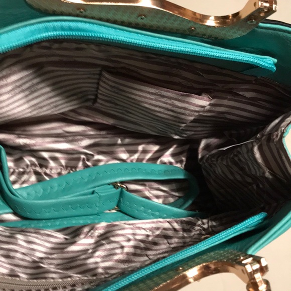 Kate Hill | Bags | Kate Hill Purse Mint Green With Gold Handles | Poshmark